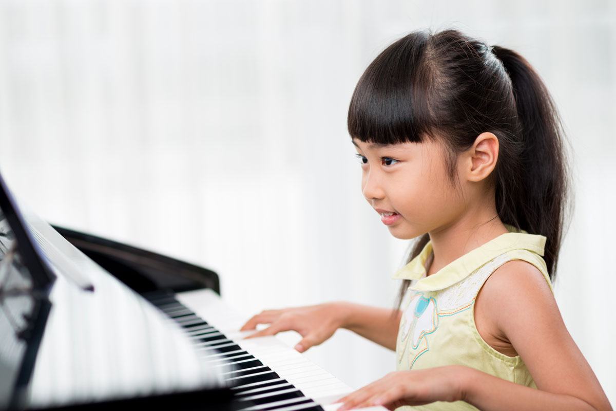 Piano Lessons – Academy of Music